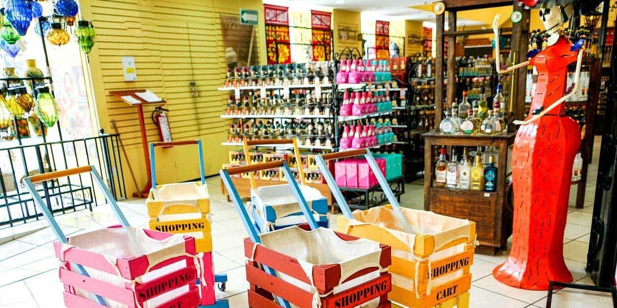 5 interesting and unusual travel souvenir ideas - lessons from Billy ...